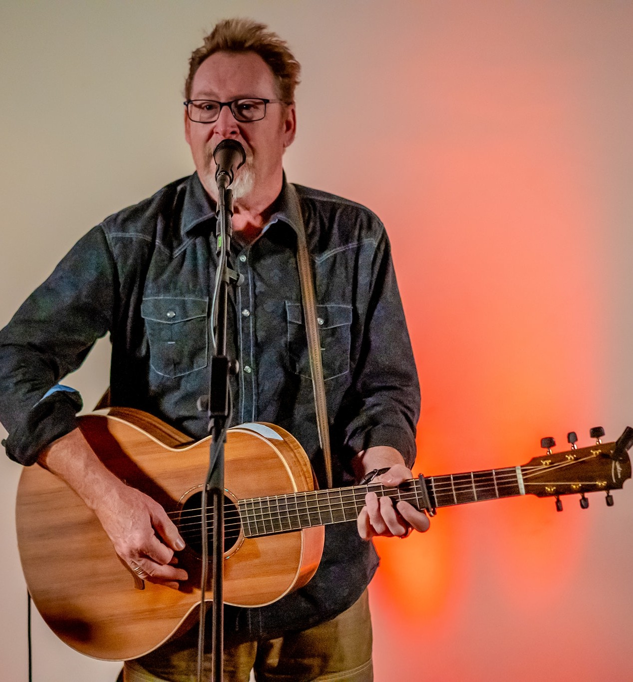 Linden Tree presents encore performance from Tim Grimm | Local Headline ...